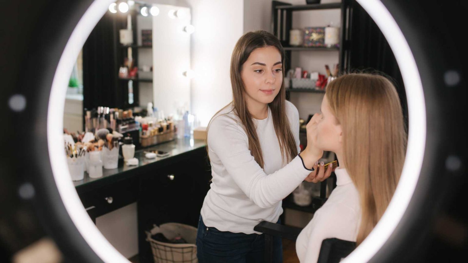 Top 10 Beauty Salons in London 2026 | Exclusive Offers, Maps & Pro Tips