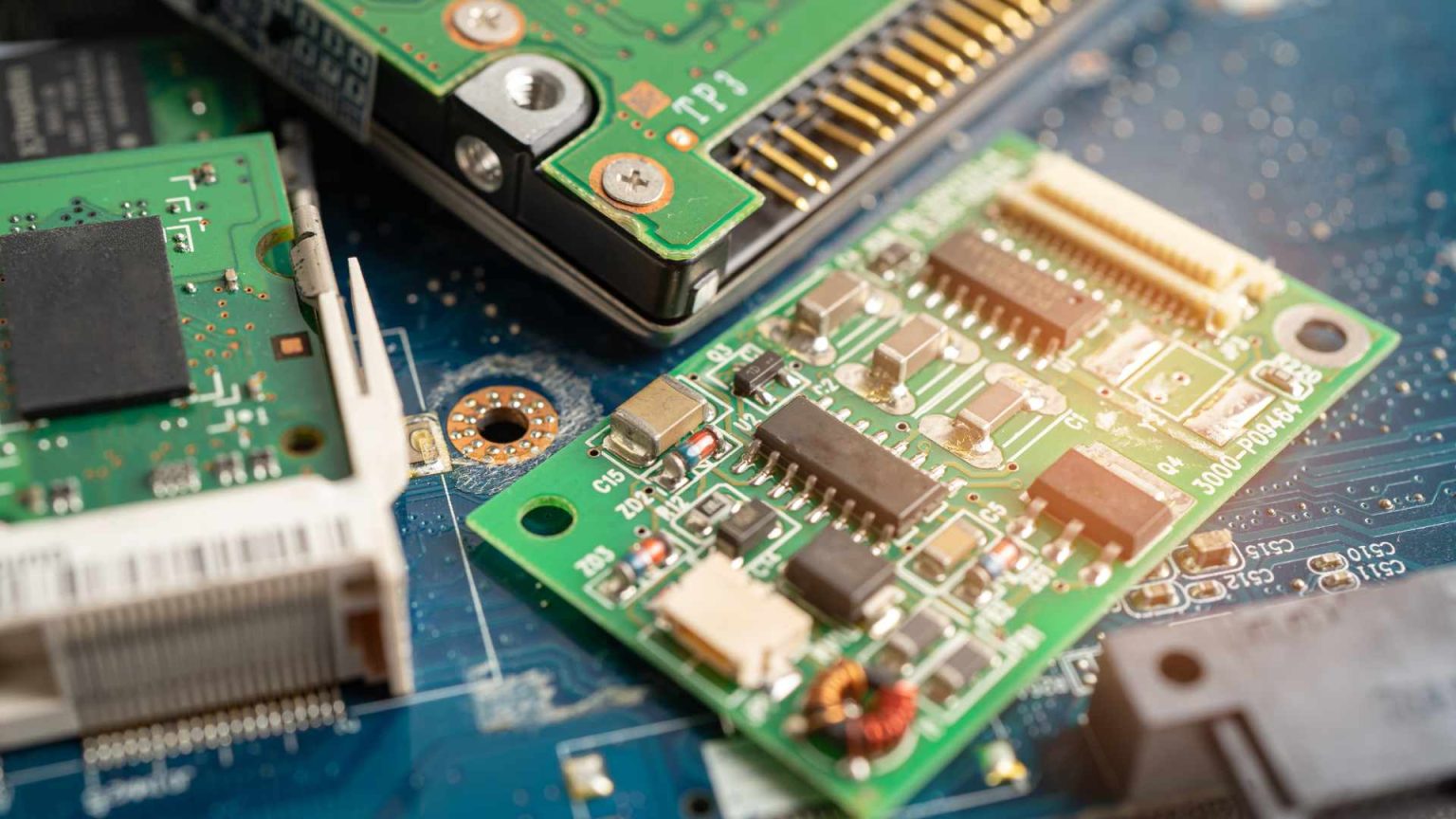 Top 10 Chip Companies in London | Micro-chip Manufacturers