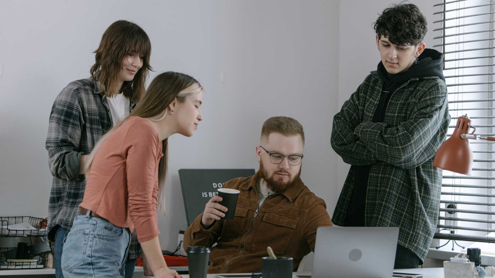 Top 10 Employee Owned Companies in London – Industry Report
