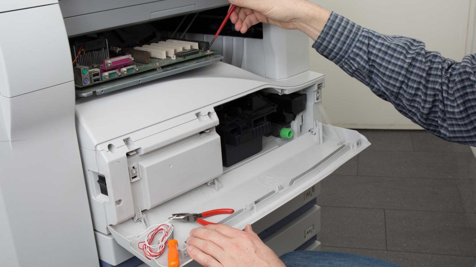 Top 10 IT Asset Disposal Companies in London | ITAD Services